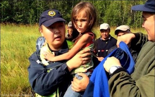 Lost Little Girl Survived & Rescued From The Wilderness, Thanks To Her ...
