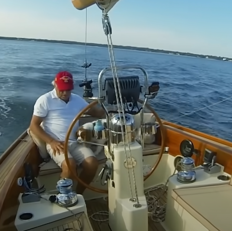 Just Released: Jimmy Buffett's Heartwarming 'Like My Dog' Video From ...