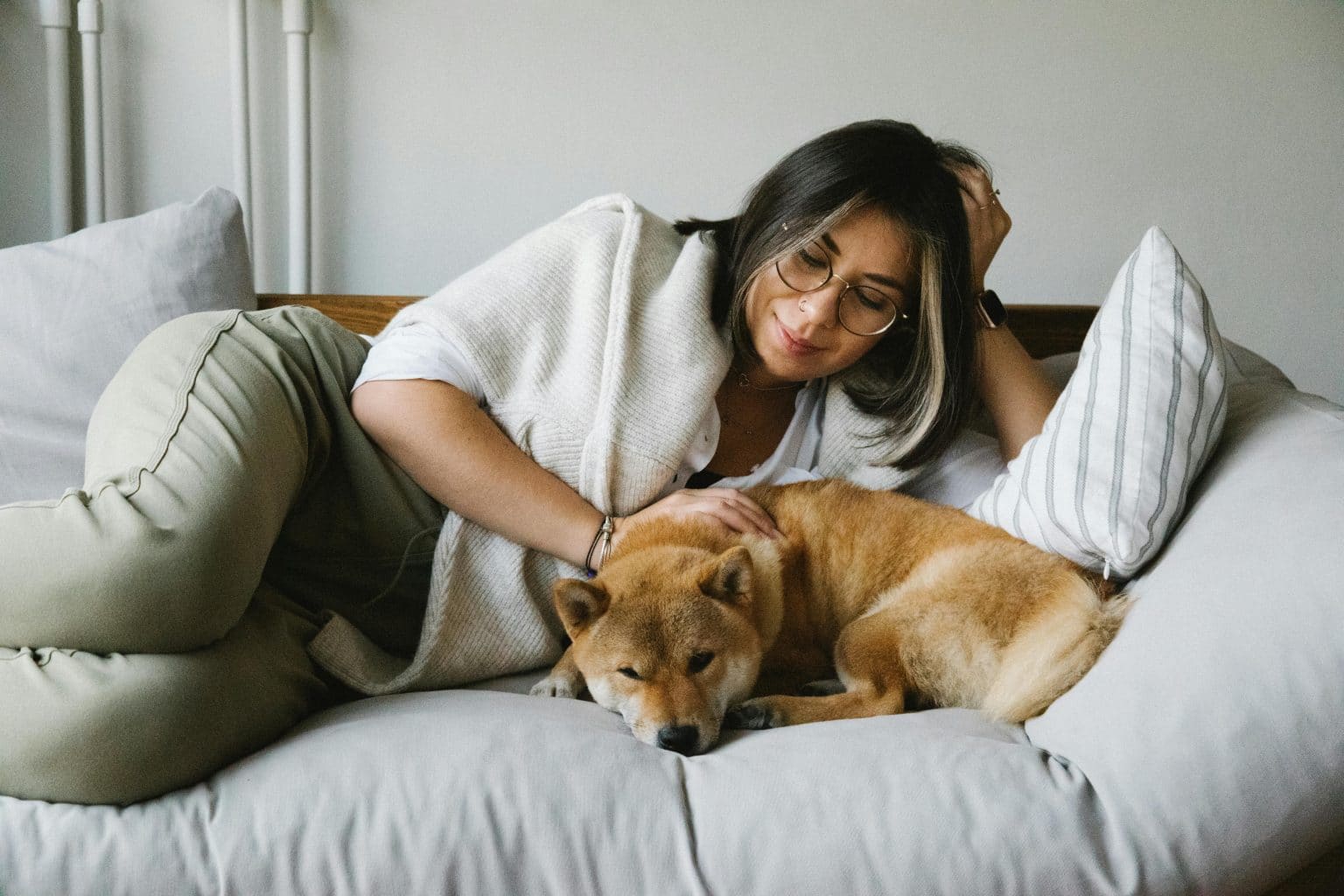13 Signs Your Dog Can Read Your Emotions Better Than You Can ...